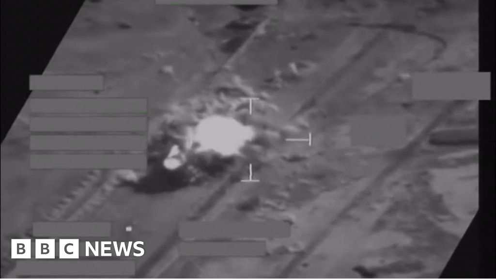 Inside the RAF's Iraq campaign as it tries to liberate Mosul - BBC News