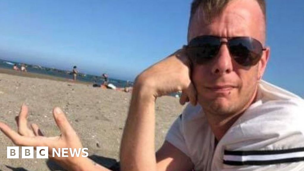 Ben Lloyd: Holidaymaker died in Spain beach swimming 'accident' - BBC News