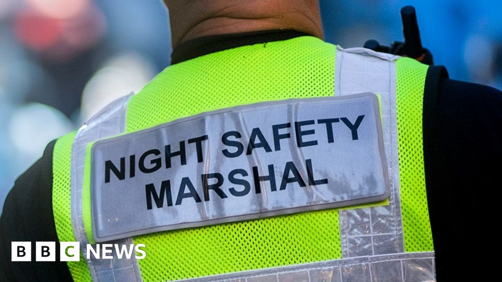 Eastbourne launches night safety marshal scheme - BBC News