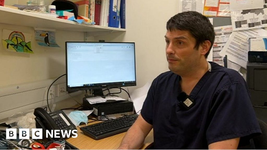 GP staffing levels dangerously under pressure - doctor - BBC News