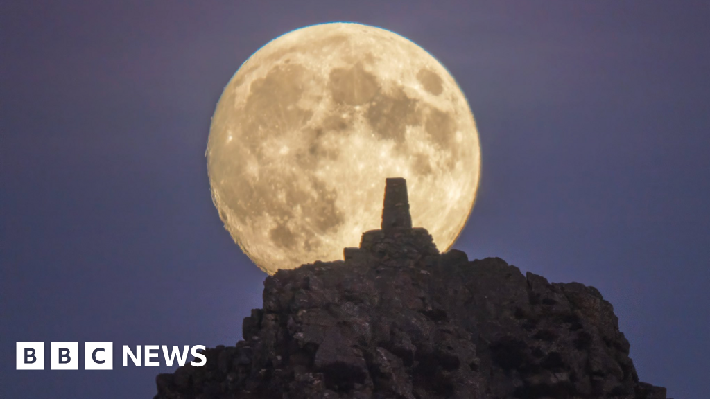 Beaver Moon: Supermoon pictured above West Midlands