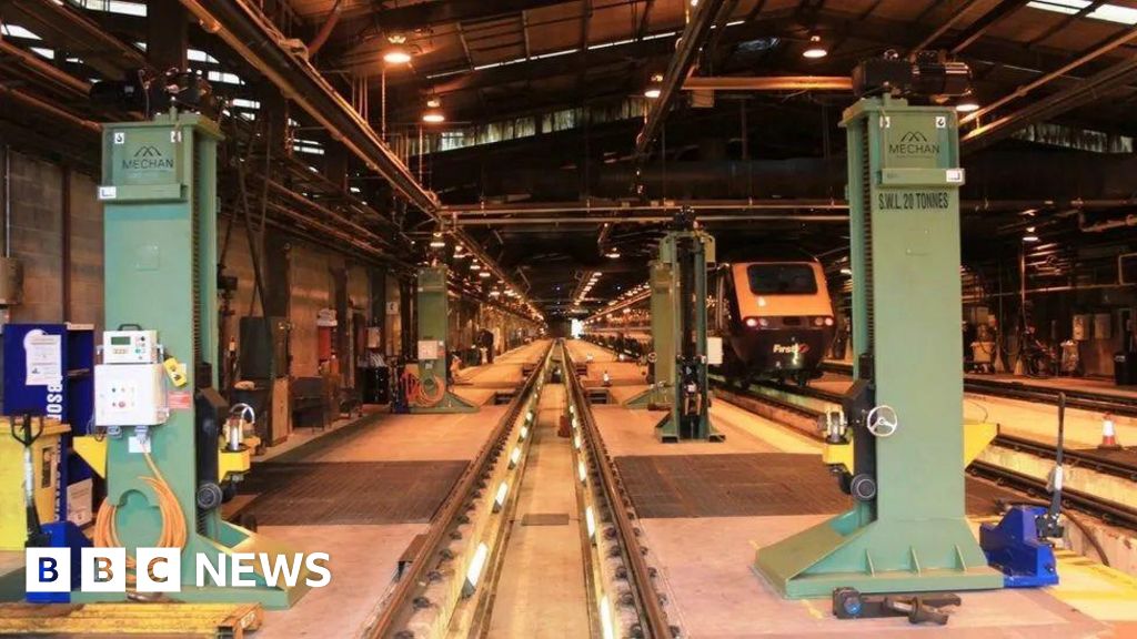 GWR worker seriously injured after being dragged by train