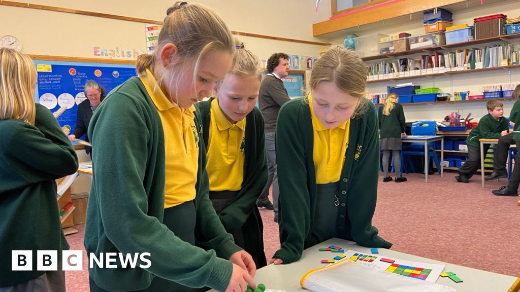 Maths roadshow visiting all of Guernsey's primary schools