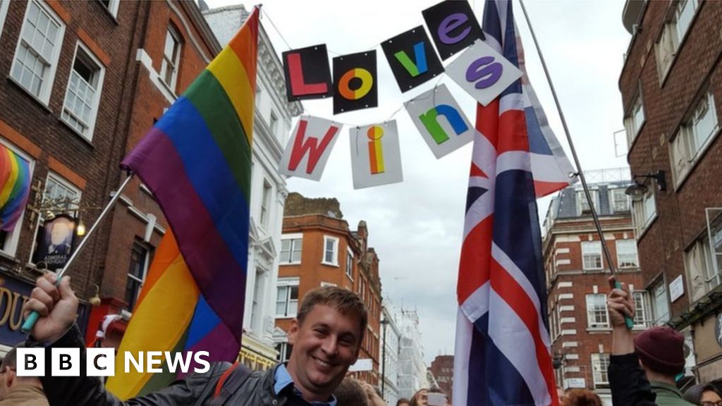 Britain's LGBT communities hold vigils for Orlando shooting victims ...