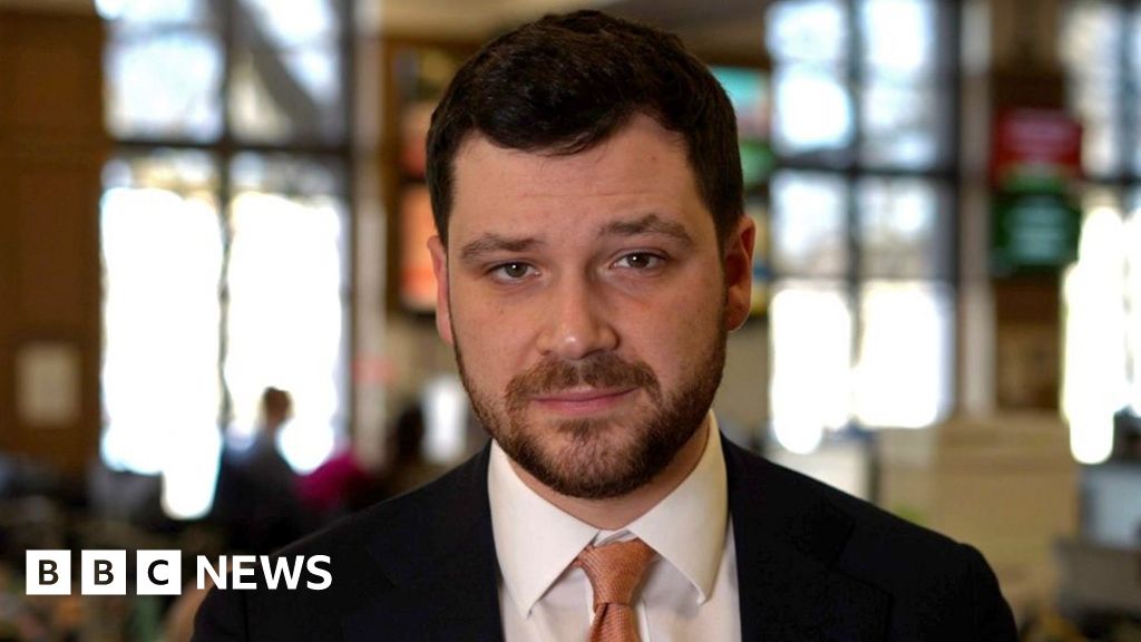 Watch: Henry Zeffman on what new UK welfare benefit changes mean - BBC News