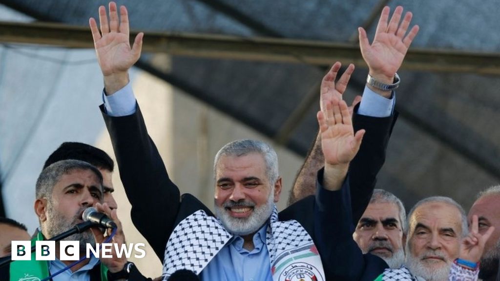 Hamas chooses Ismail Haniya as new leader - BBC News