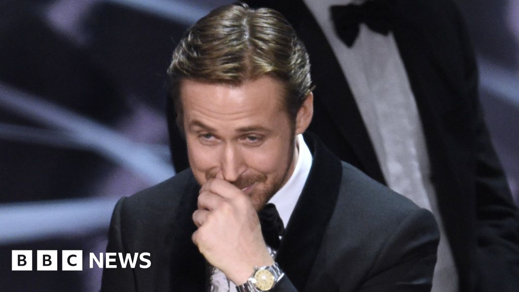 Ryan Gosling explains Oscars giggling - BBC News
