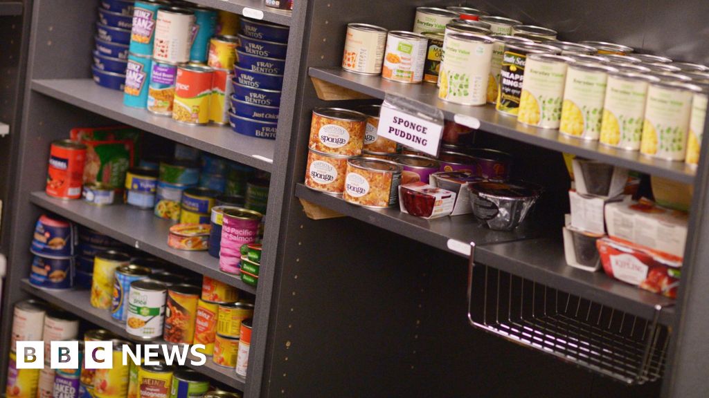Reality Check: Did a million people use food banks? - BBC News