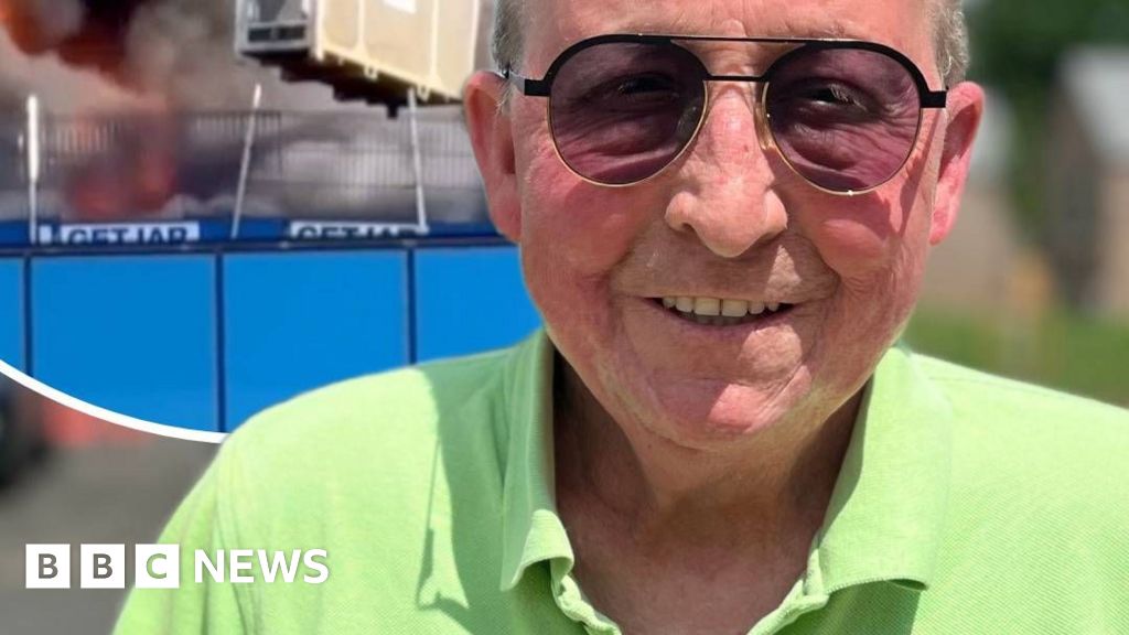 Remembering Reading's office building fire hero crane driver - BBC News