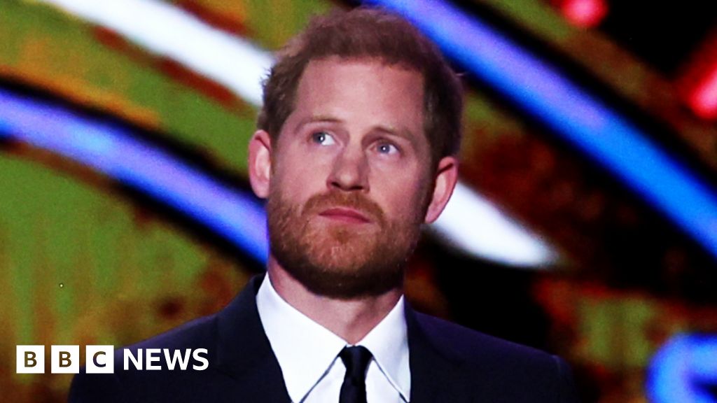 Will King's cancer diagnosis bring a thaw between Harry and William?