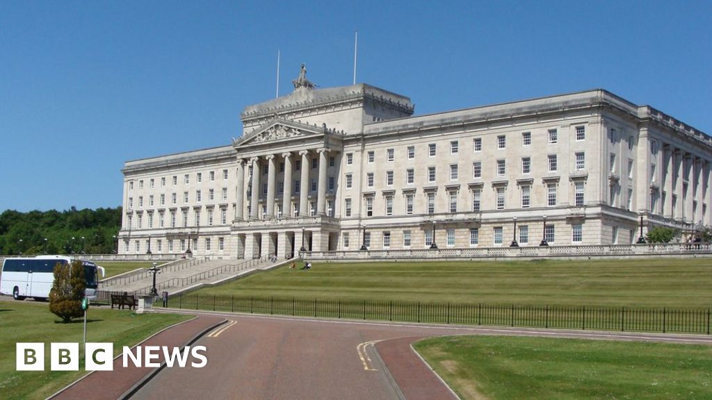 NI Assembly election: 276 candidates to run in May poll - BBC News