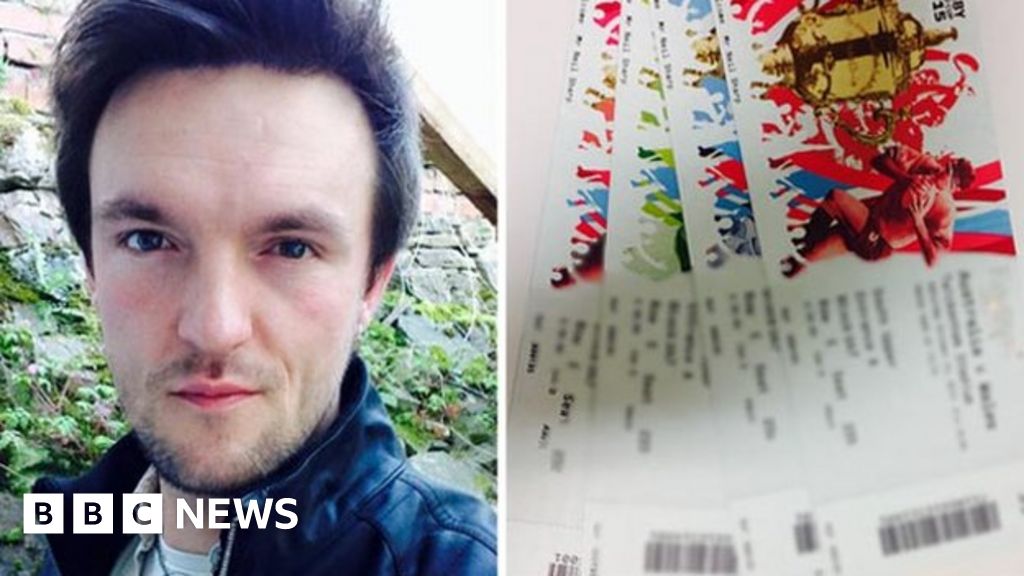 Lost World Cup rugby tickets returned via Facebook - BBC News
