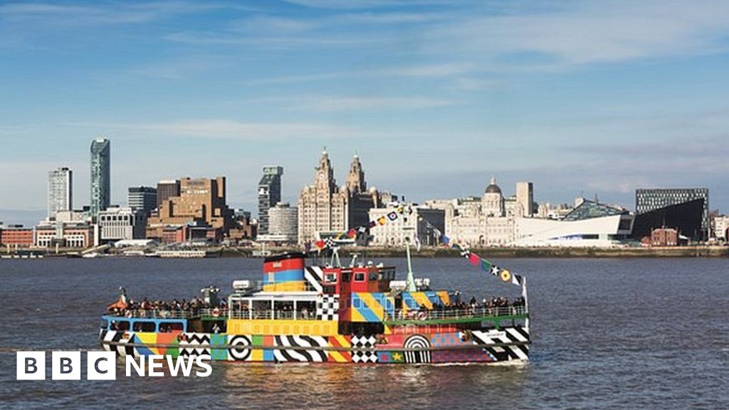Metro mayor signs deal for new Mersey Ferry - BBC News