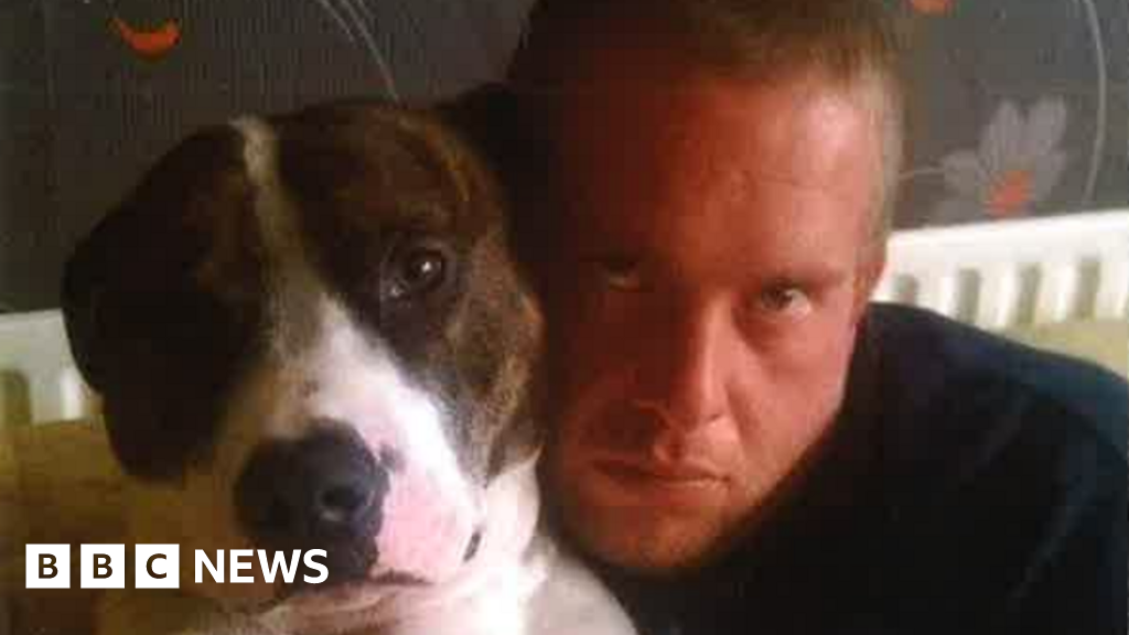 Wolverhampton shredder death victim caught on CCTV moments before