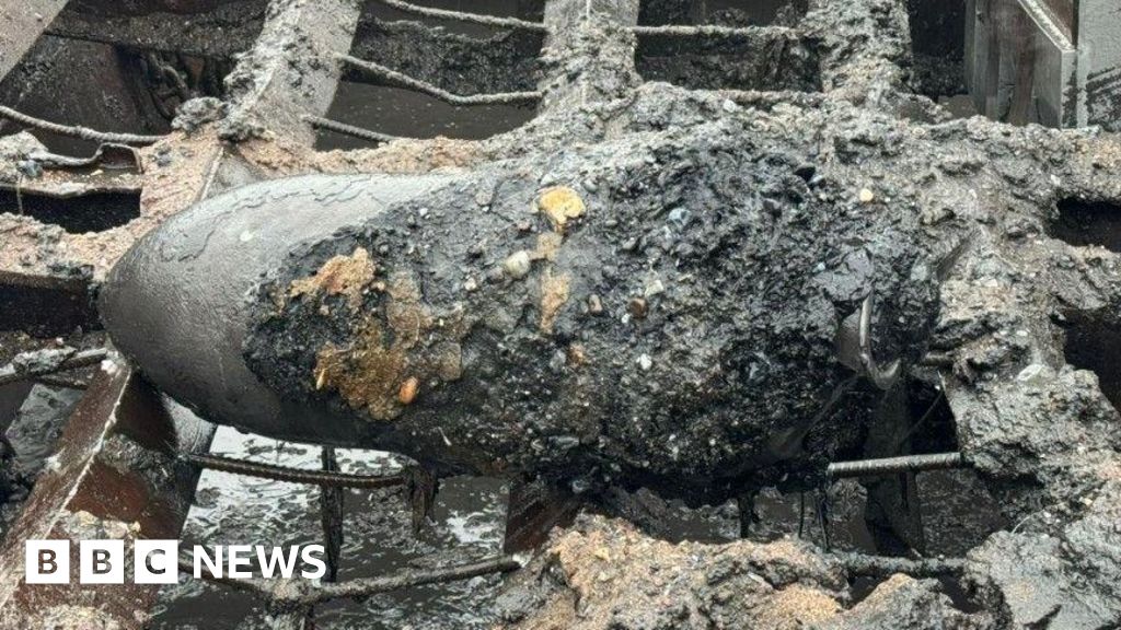 WW2 bombs found in Exmouth and Plymouth removed and destroyed