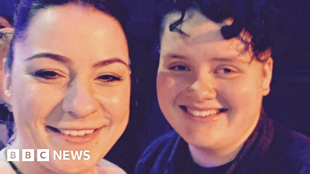 Partially-blind teen says guide dog barred from Birmingham O2 gig