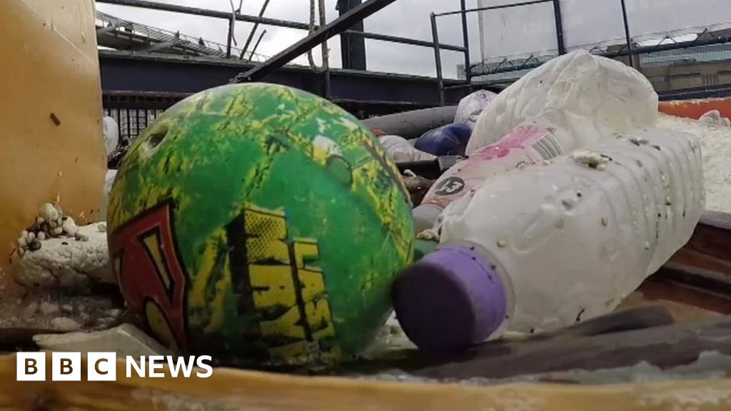More plastic waste polluting River Thames in London - BBC News