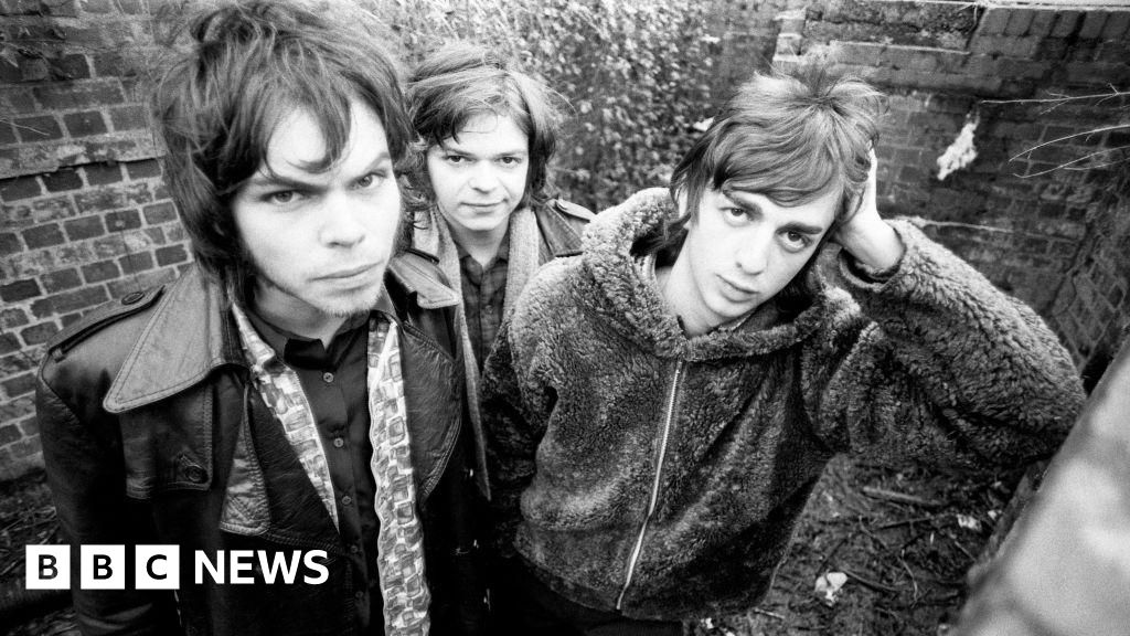 Supergrass announce 30th anniversary reunion tour