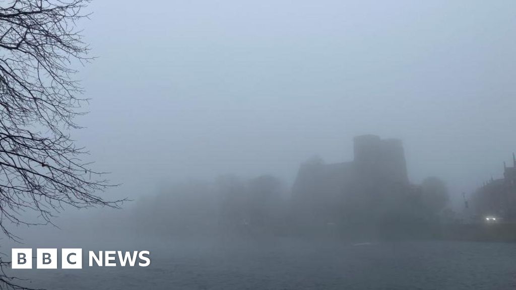 Freezing fog affects flight and road travel in Highlands