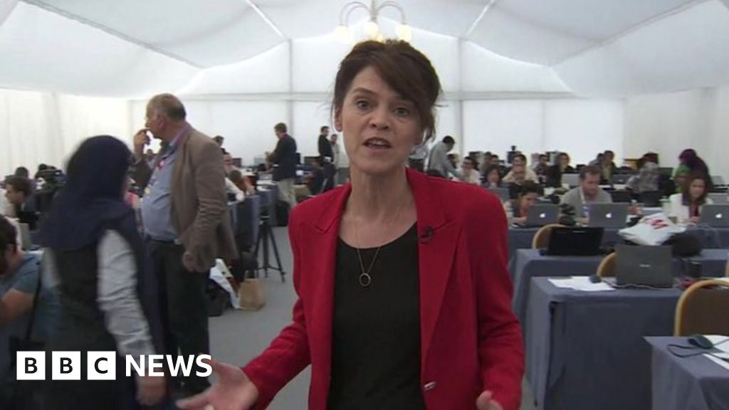 Behind the scenes at Iran nuclear talks in Vienna - BBC News
