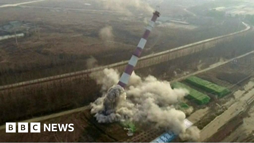 China power tower flattened in demolition - BBC News