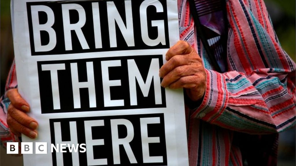Australia risks humanitarian crisis over asylum, UNHCR says