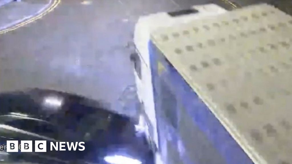 Halifax driver ploughs into lorry after running red light - BBC News