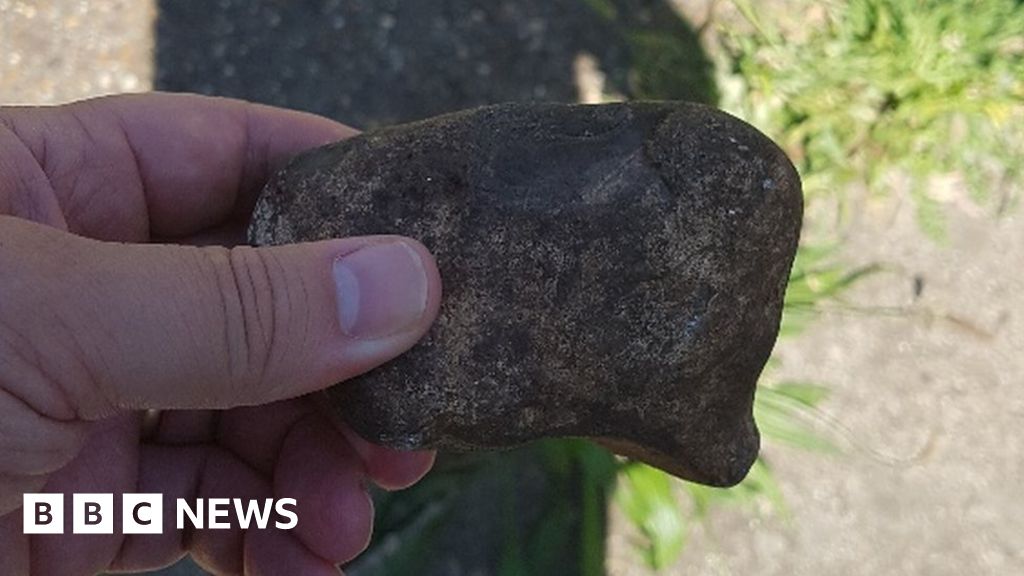 Stanwell residents 'under siege' from catapult attacks - BBC News