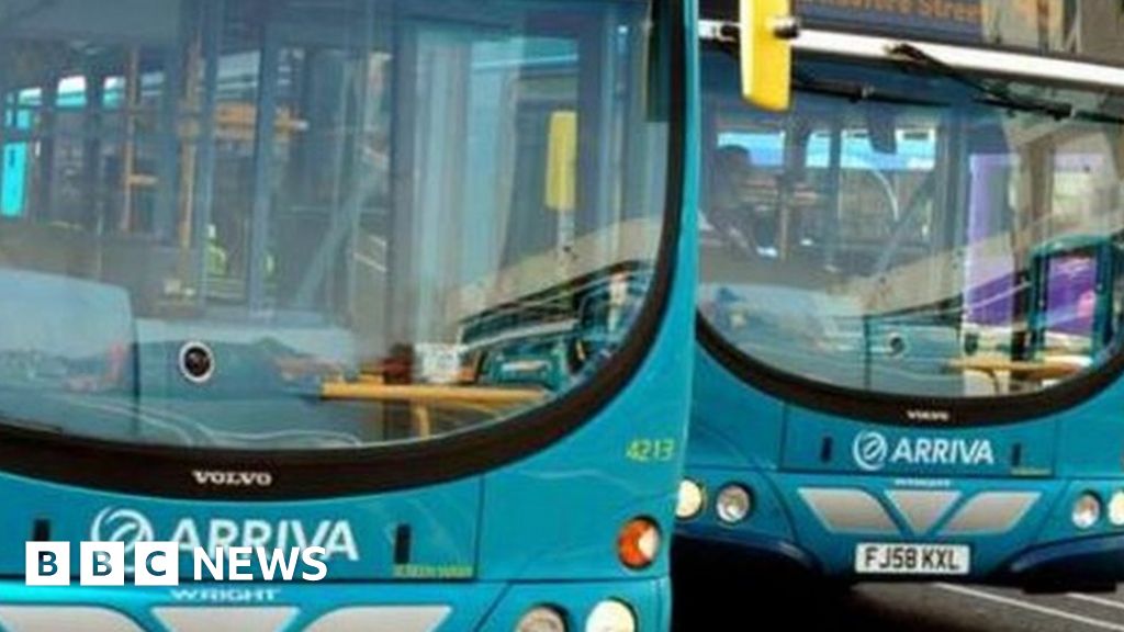 Yorkshire Arriva bus drivers to strike over pay offer