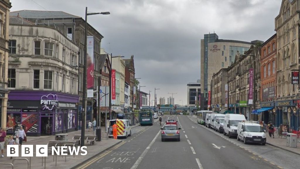 Boy, 17, arrested after Cardiff stabbing