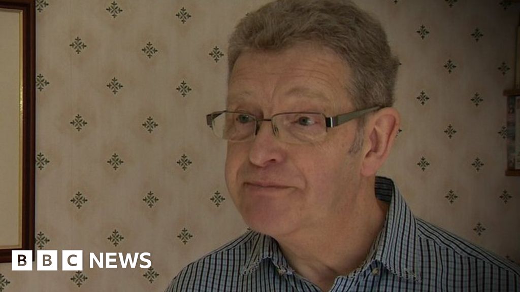 DUP co-founder welcomes united Ireland discussion - BBC News