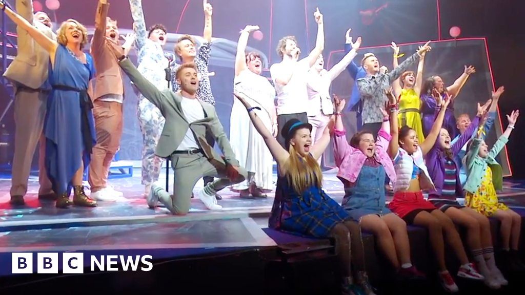 Mayflower Theatre: Ninety years of history in Southampton - BBC News