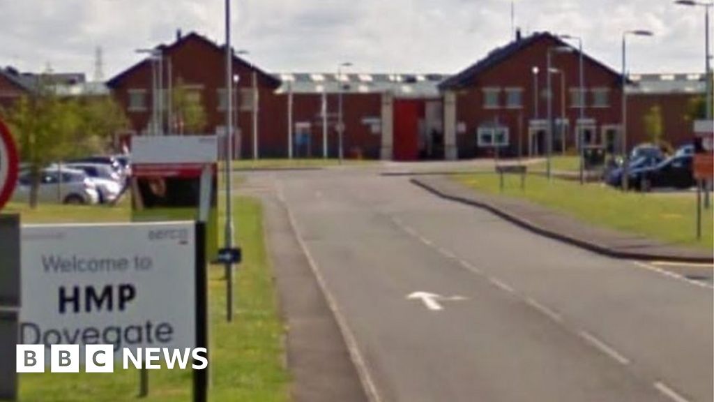 Legal highs may have sparked HMP Dovegate riot - BBC News