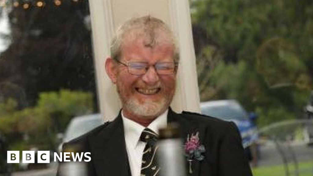 Celebration to remember Applecross fisherman Ali Macleod - BBC News