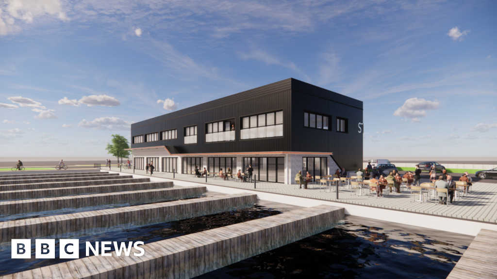 Staveley: Waterside retail centre and restaurant approved - BBC News