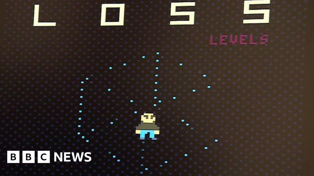 Manchester Arena bomb: Dealing with grief through gaming - BBC News