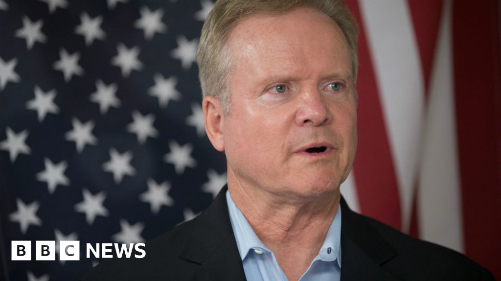 US elections 2016: Democrat Jim Webb joins presidential race - BBC News