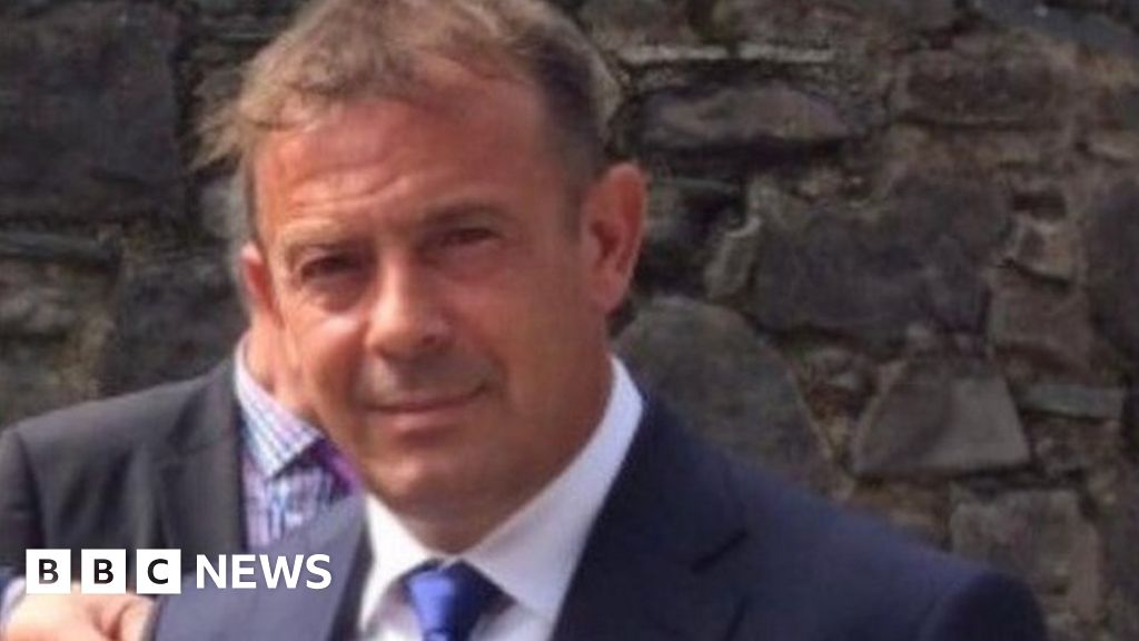 Iwan Gwyn: Father-of-three dies in Ghana water scooter accident