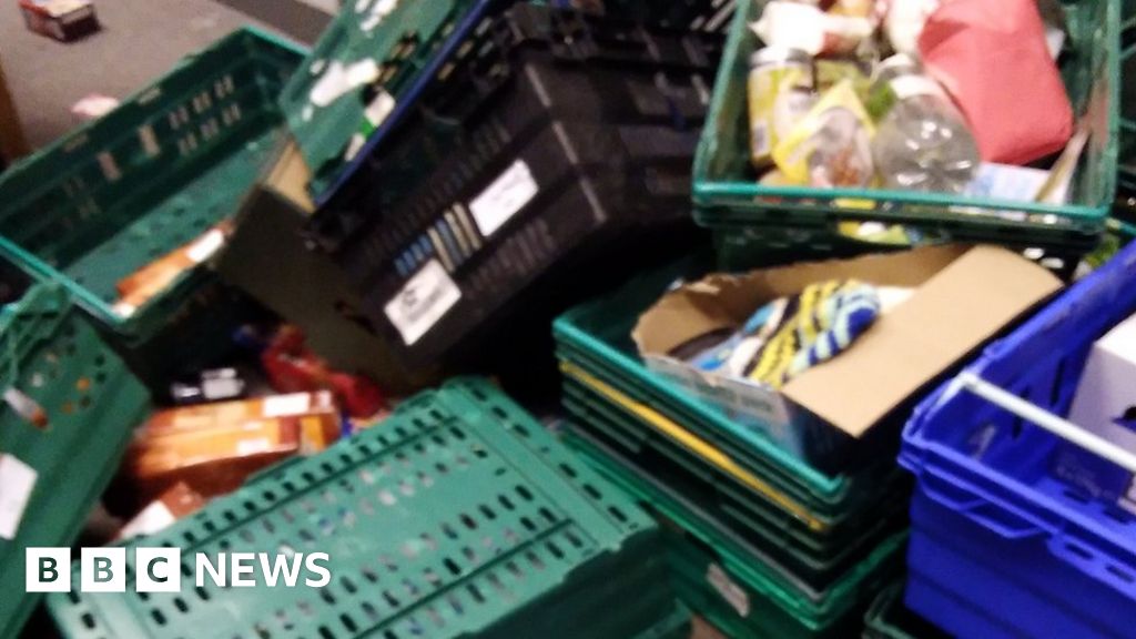 Thieves target Nottingham food bank three times in six weeks - BBC News