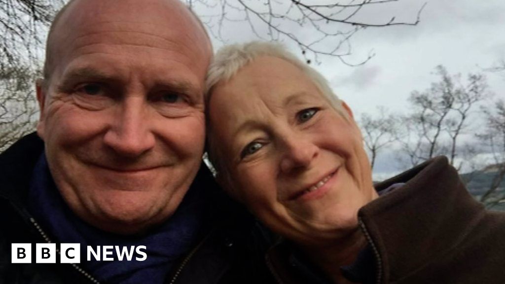Ipswich and Colchester hospitals boss Nick Hulme walks from coast to ...