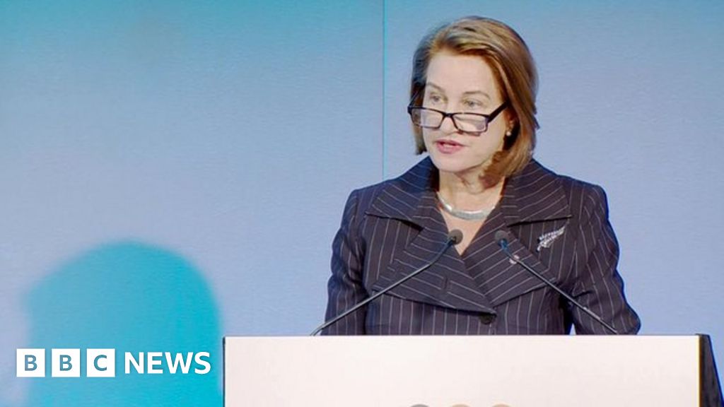 Child sexual abuse: Justice Goddard opens independent inquiry - BBC News