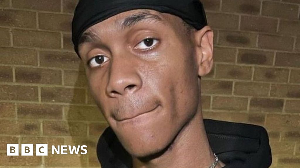 Notting Hill Carnival: Man arrested after rapper fatally stabbed