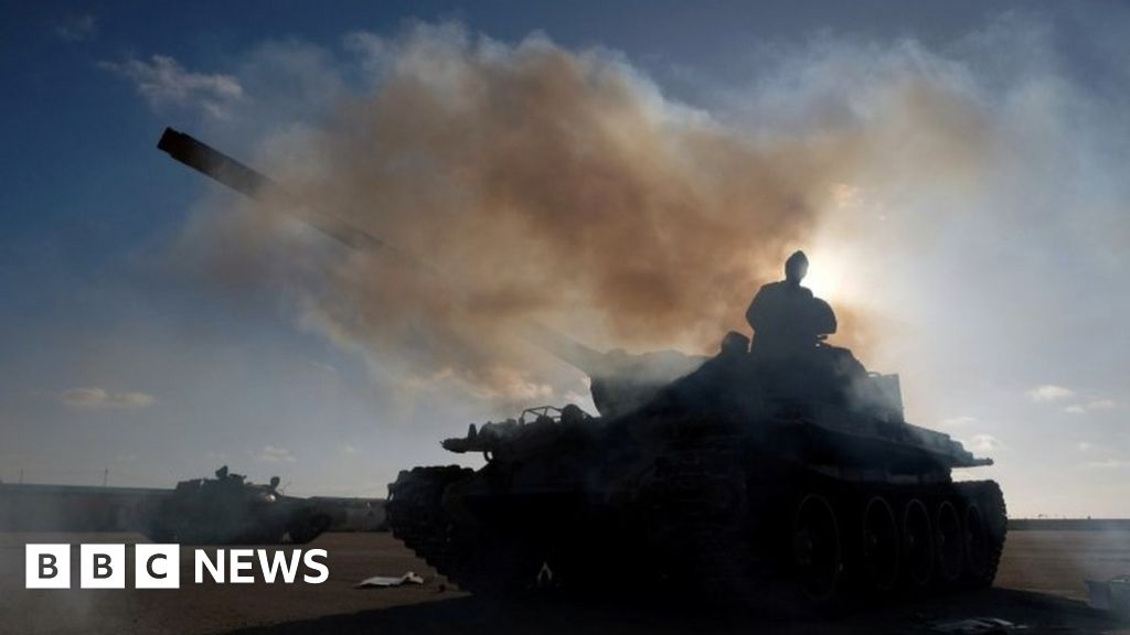 Wagner, shadowy Russian military group, 'fighting in Libya' - BBC News