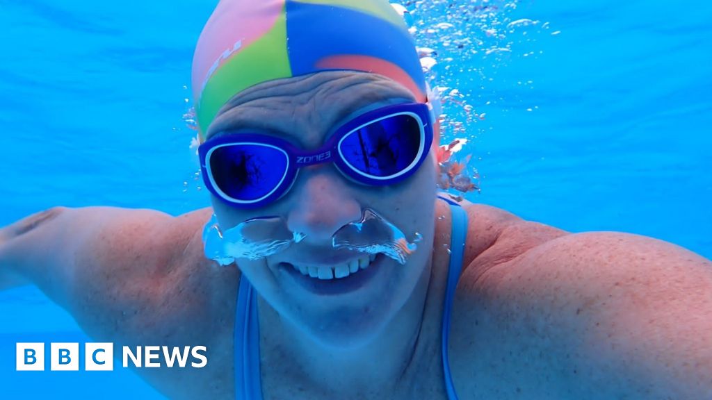 Dorset swimmers get more cold-water sessions at Shaftesbury town Lido ...