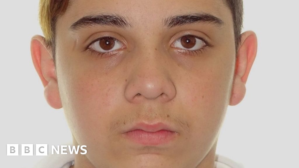 Rotherham: Arrest over boy, 13, missing for nearly four weeks - BBC News
