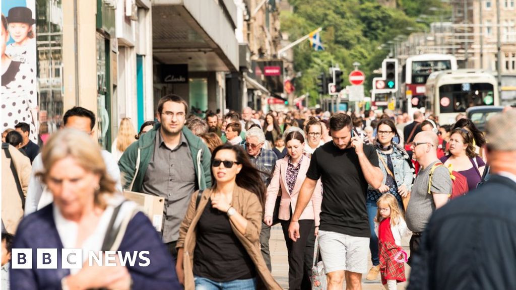 What British people think about Brexit now - BBC News