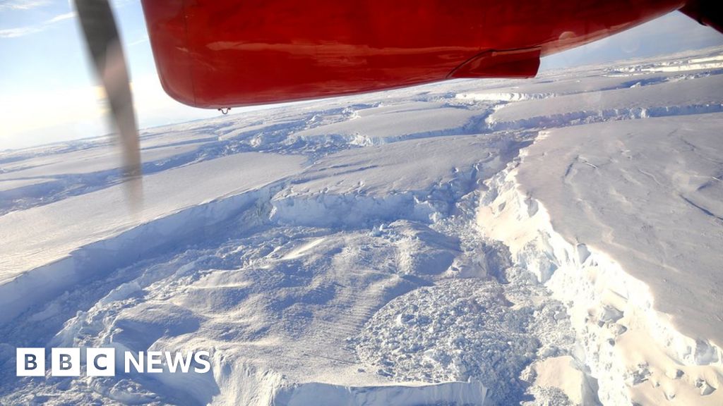 Climate change: Satellites record history of Antarctic melting