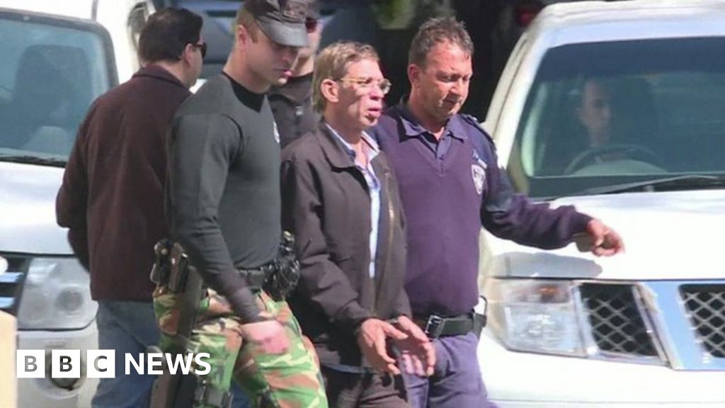 Security concerns after Egyptair hijacker is remanded - BBC News
