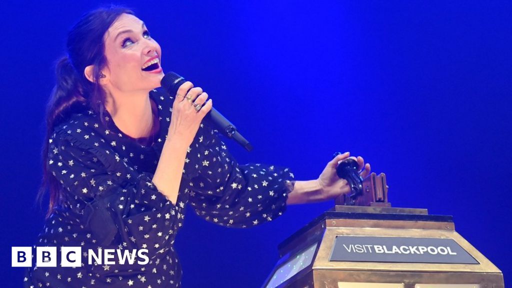 Blackpool Illuminations: Sophie Ellis-Bextor flicks switch on lights