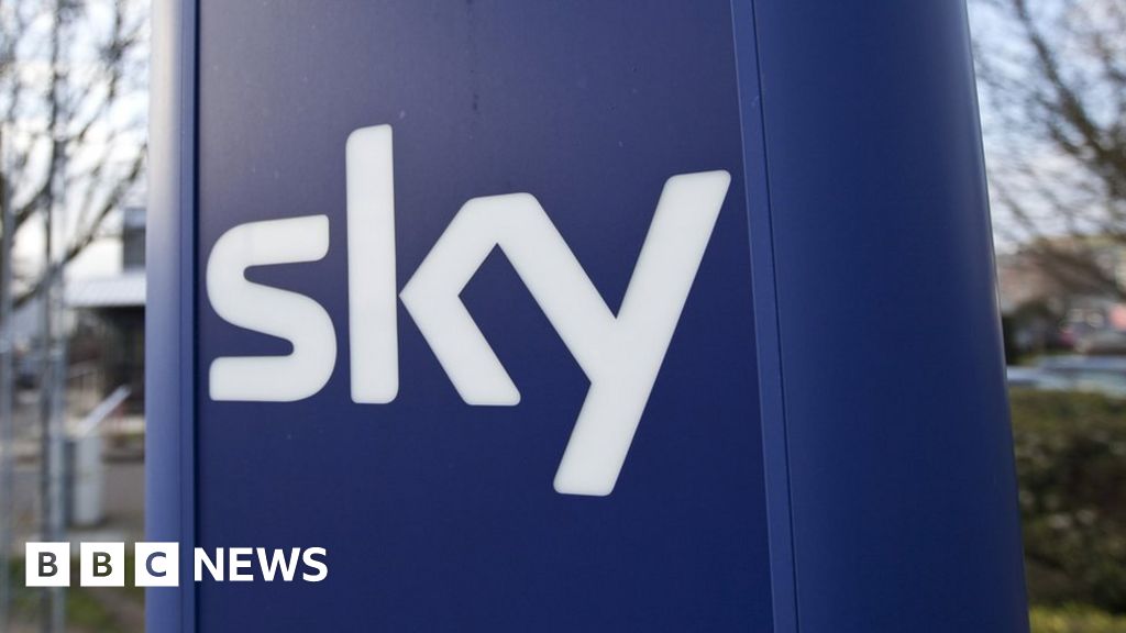 Sky revenue up but UK advertising revenue dips - BBC News